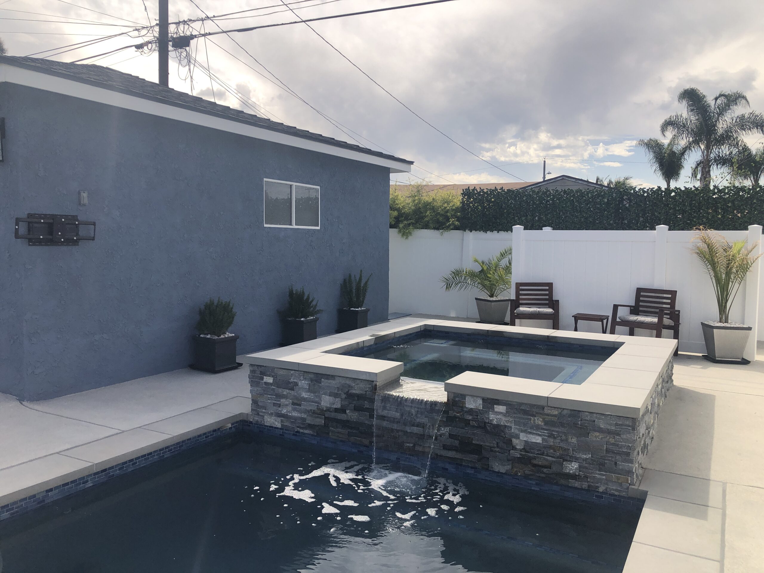 Pool With Raised Spa Design & Construction Company in california